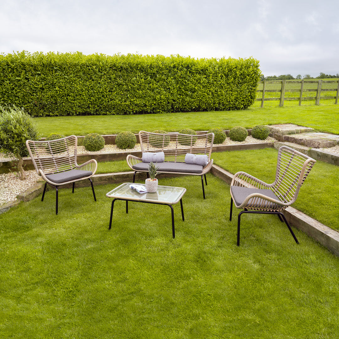 Garden Lounge Set | Outdoor Lounging