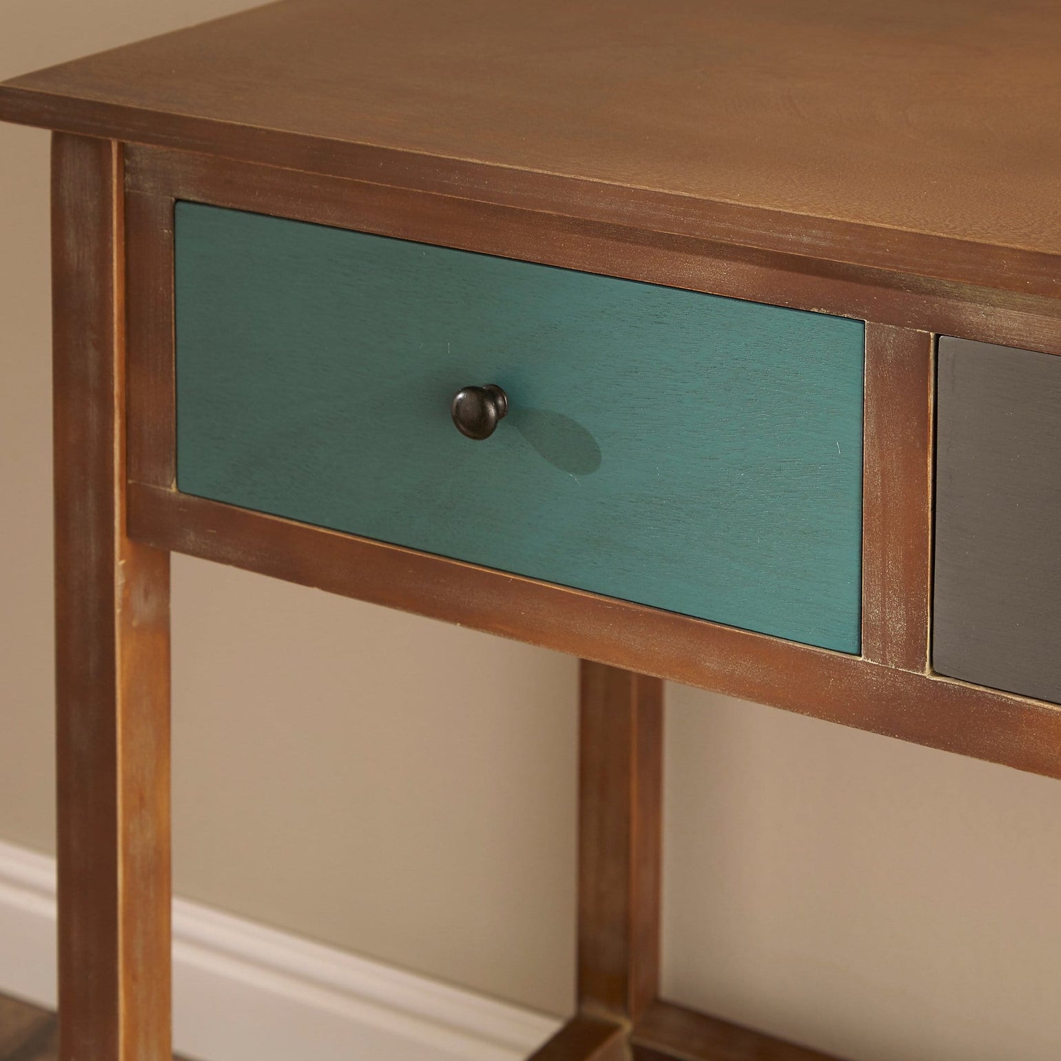 Statement Pine Wood Desk | Furniture | Rūma