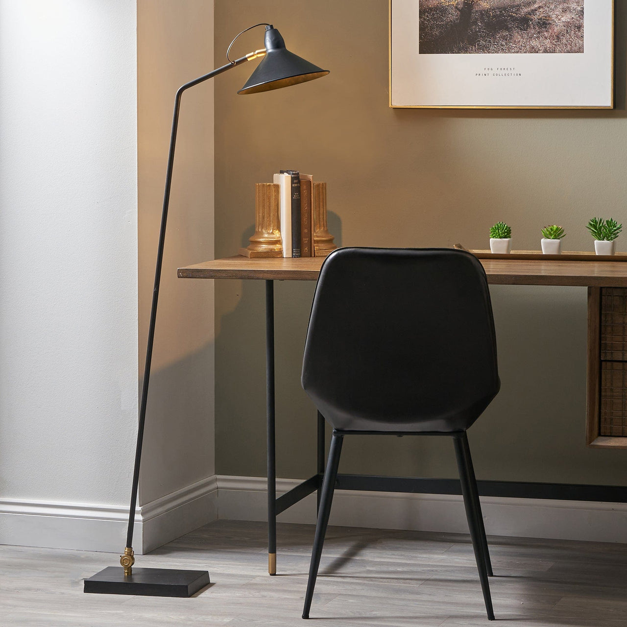 Matt Black Cone Floor Lamp | Lighting | Rūma
