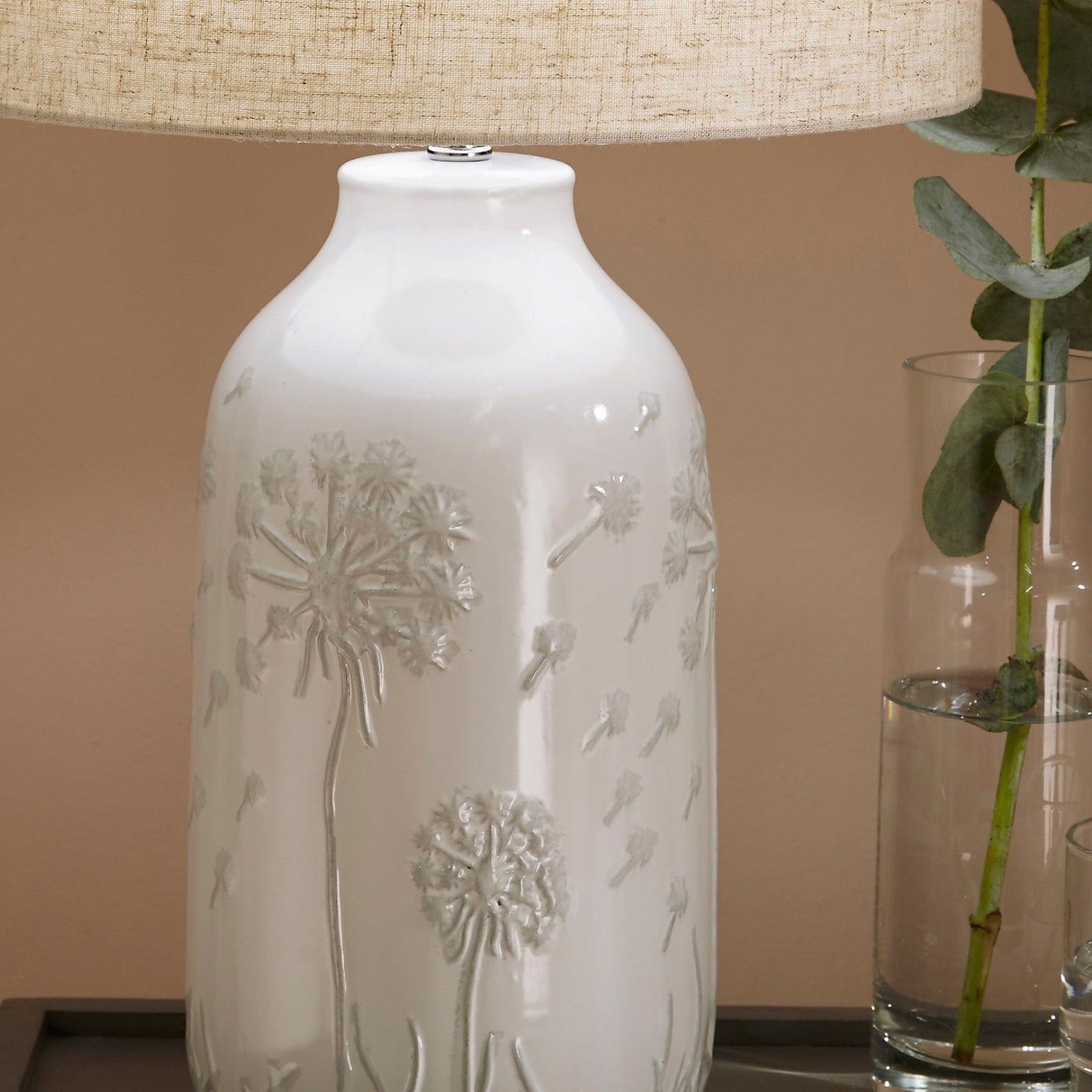 White Ceramic Table Lamp | Lighting | Rūma