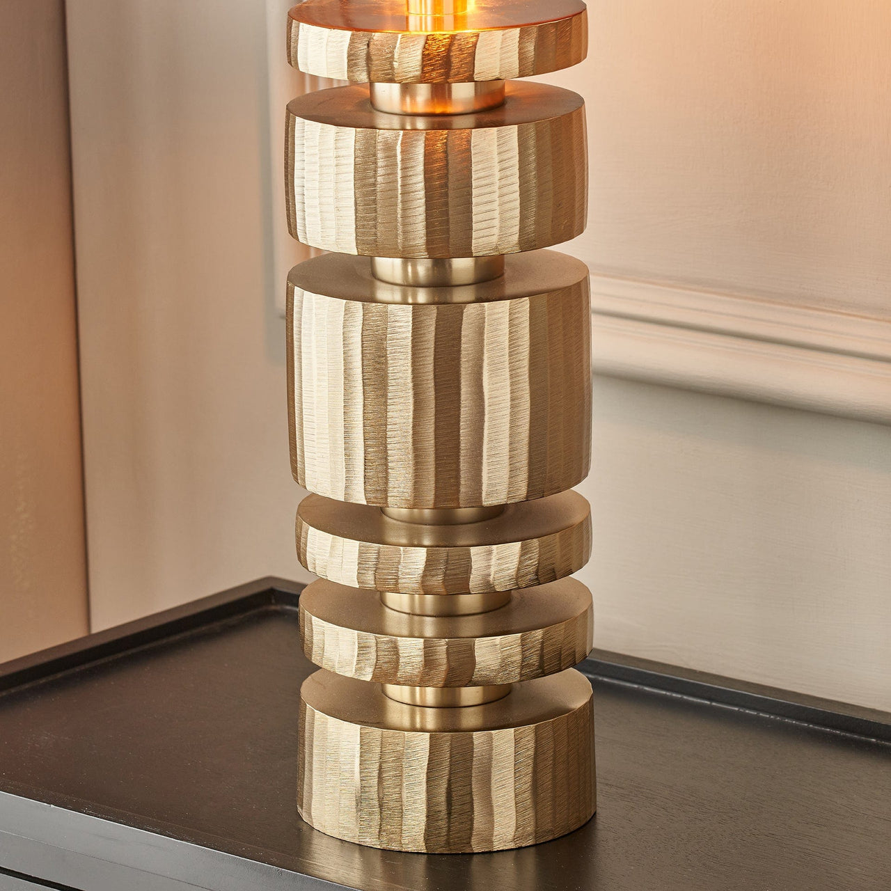 Champagne Gold Metal Stacked Cylinder Table Lamp | Lighting | Rūma