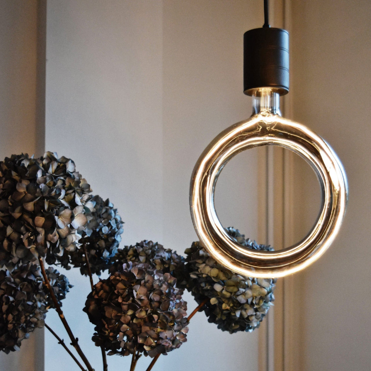 LED Smokey Ring Organic E27 Bulb | Bulbs | Rūma