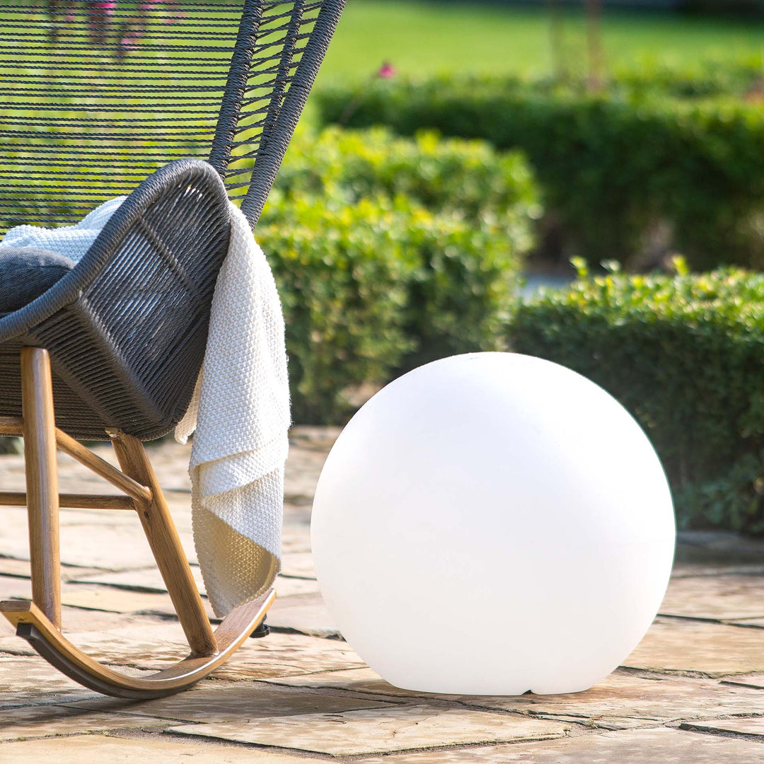 Outdoor Ball Light | Outdoor