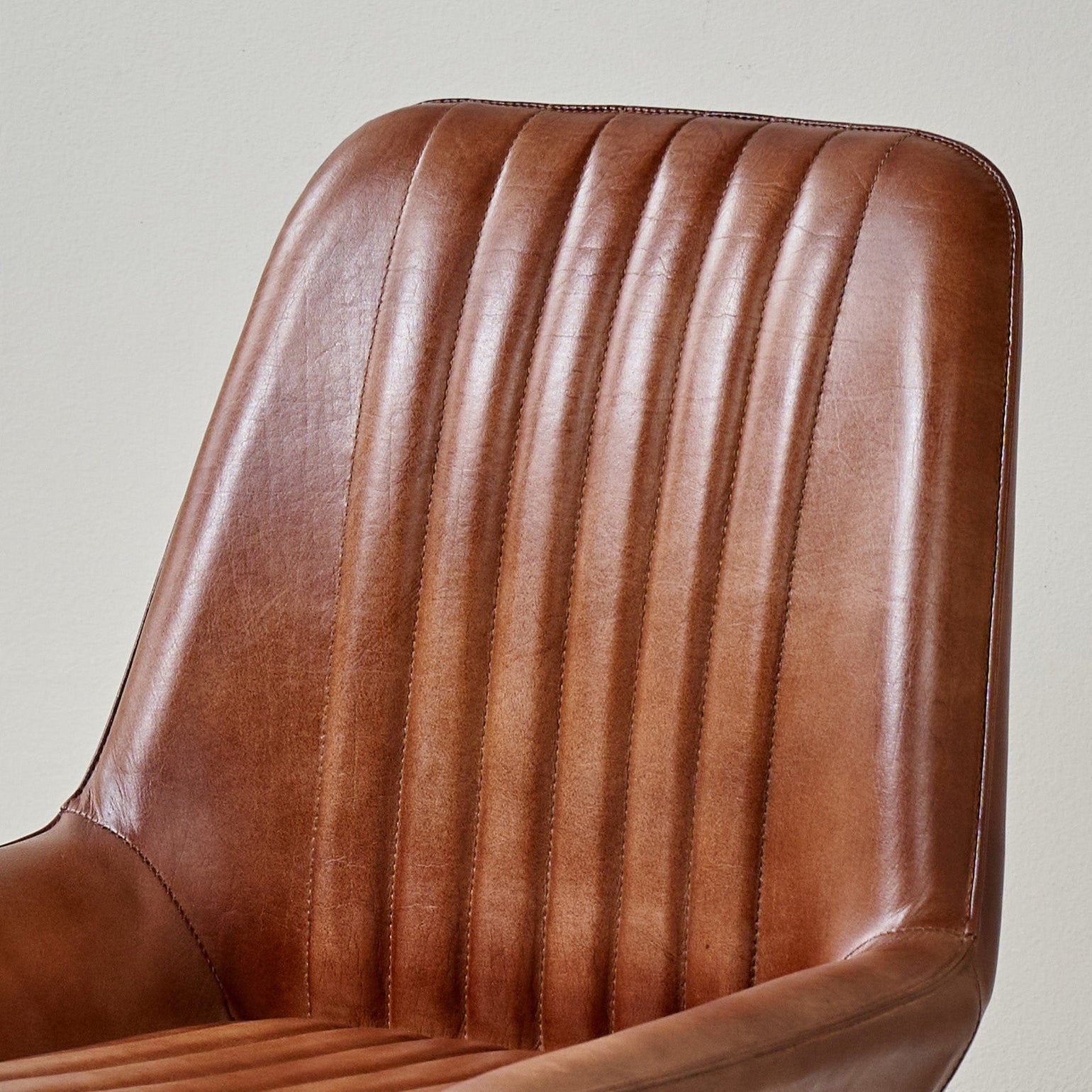 Vintage Brown Leather Retro Dining Chair | Seating | Rūma